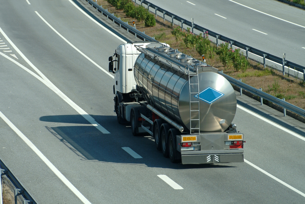 Roll stability requirement for dangerous goods tankers - Fully Loaded