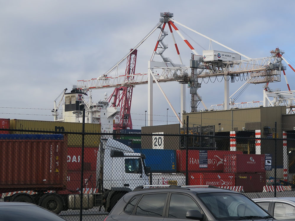 Stevedore puts bigger hook into trucking | News