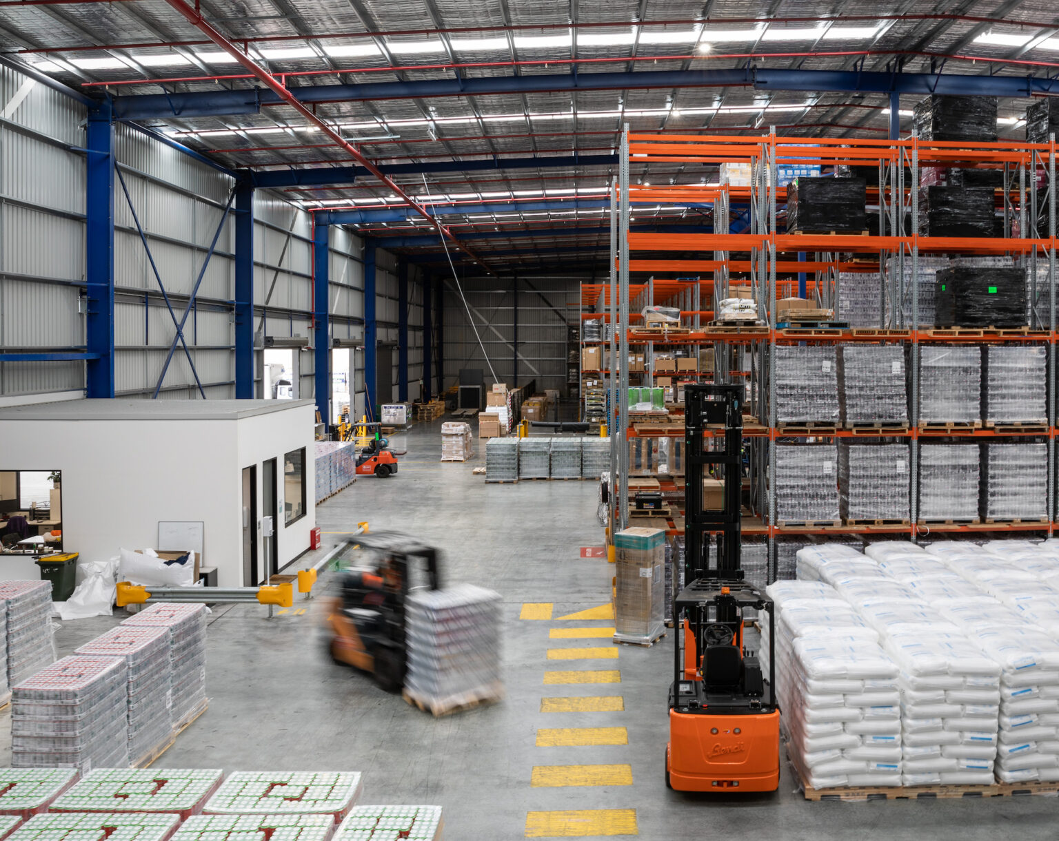 CH Robinson launches advanced Oceania contract logistics solution ...