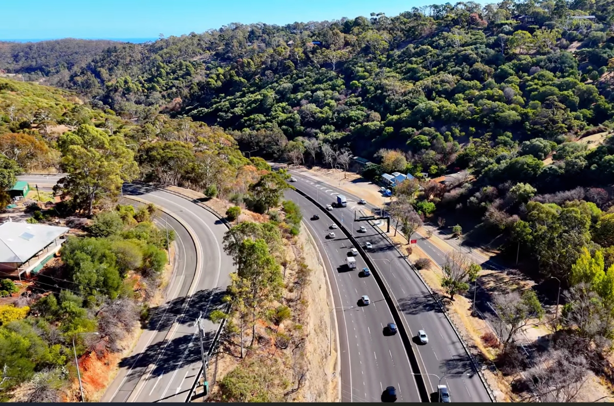 How to navigate notorious South Australian roads